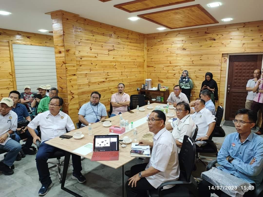 SALCRA EXPLORES MODERN DAIRY FARMING CONCEPTS DURING A PRODUCTIVE VISIT ...